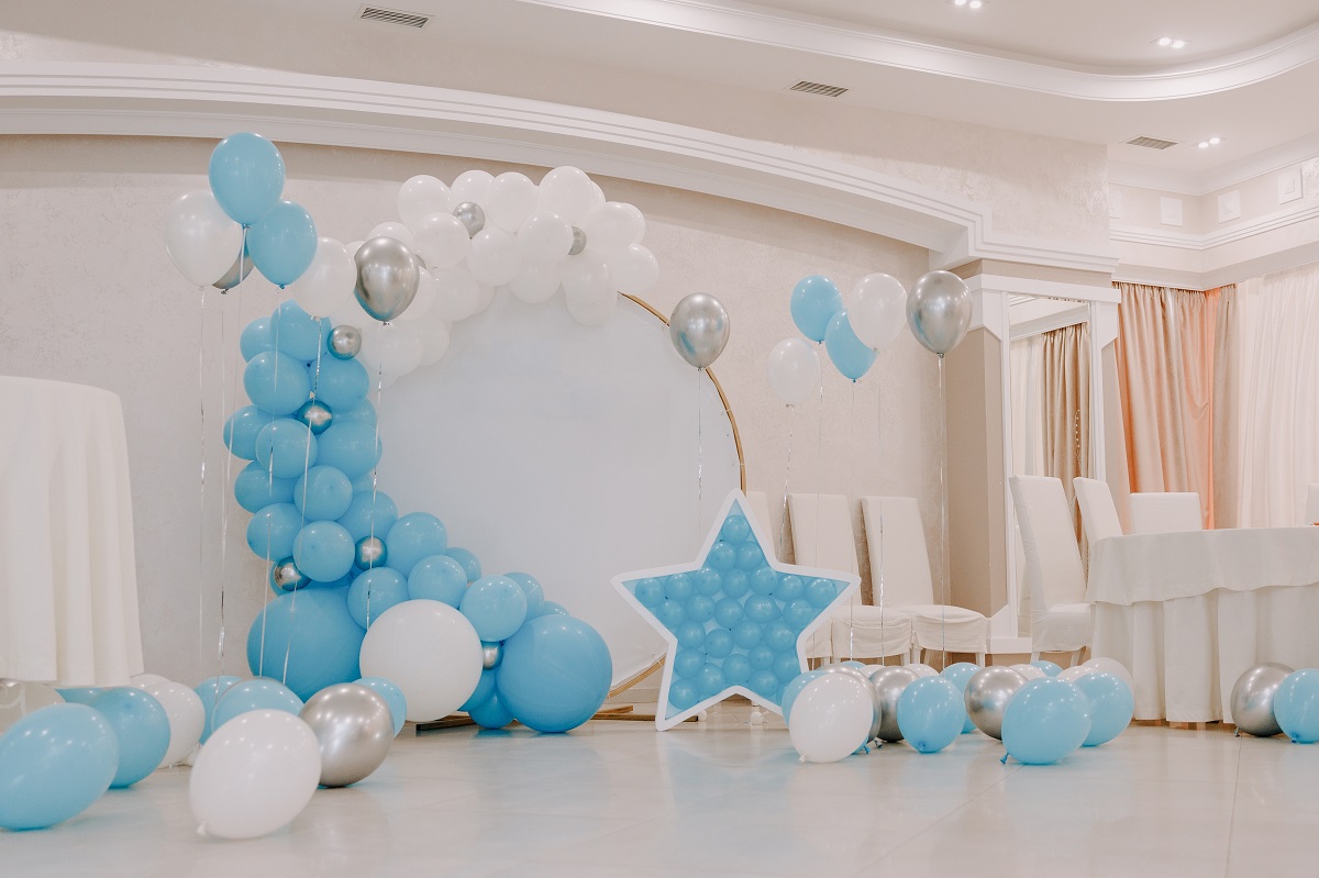 Best DIY Ideas For A Creative Baby Shower Balloon Display